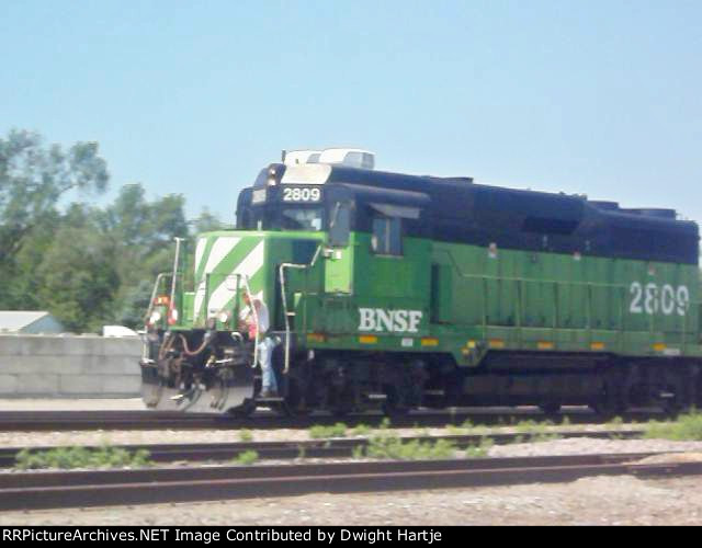 BNSF 2809